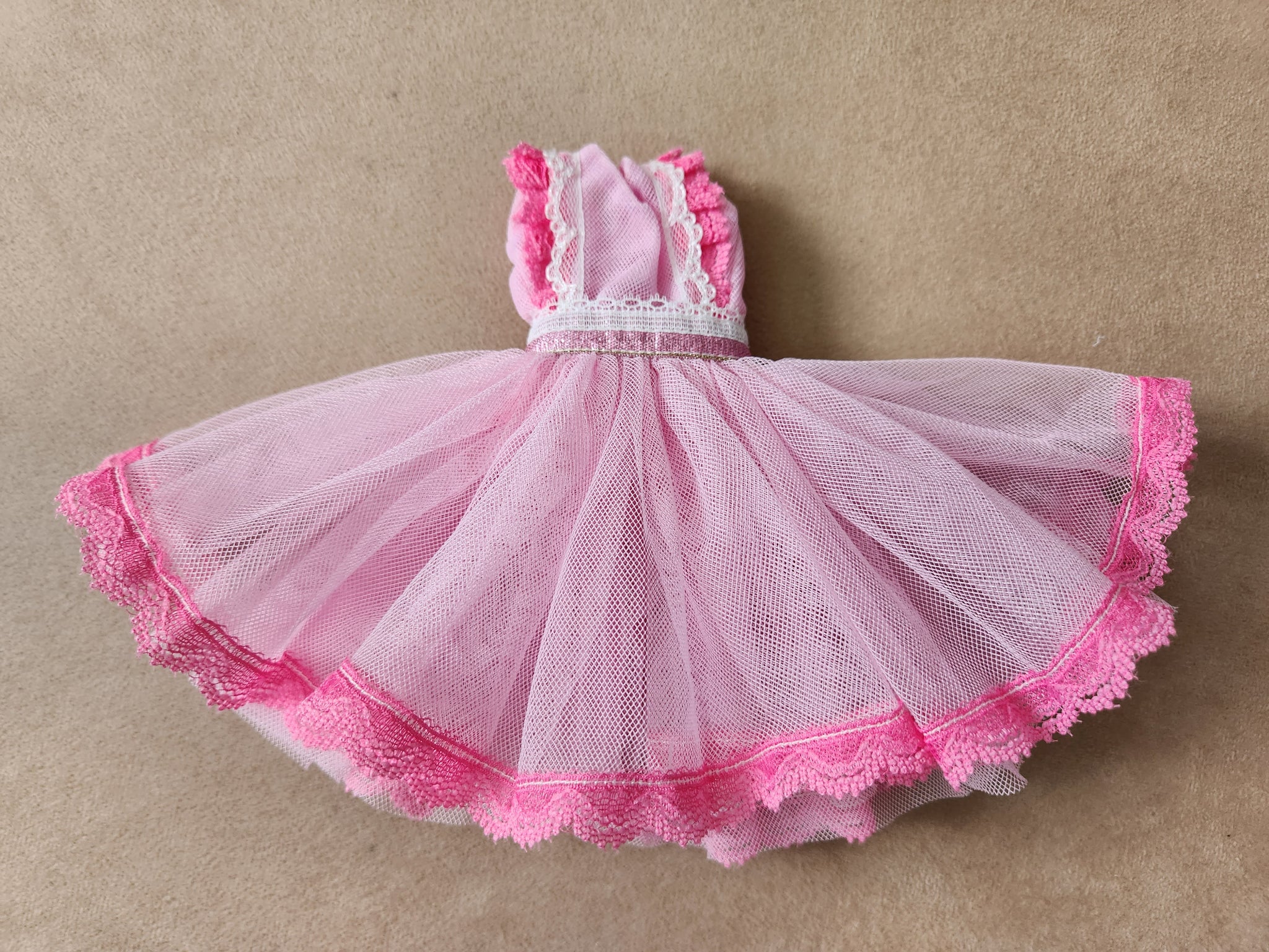 Princess dress for Barbie – Huonghandmadedoll